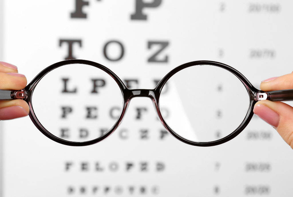 Eye Exams for a Brighter Tomorrow - HuntonGroup